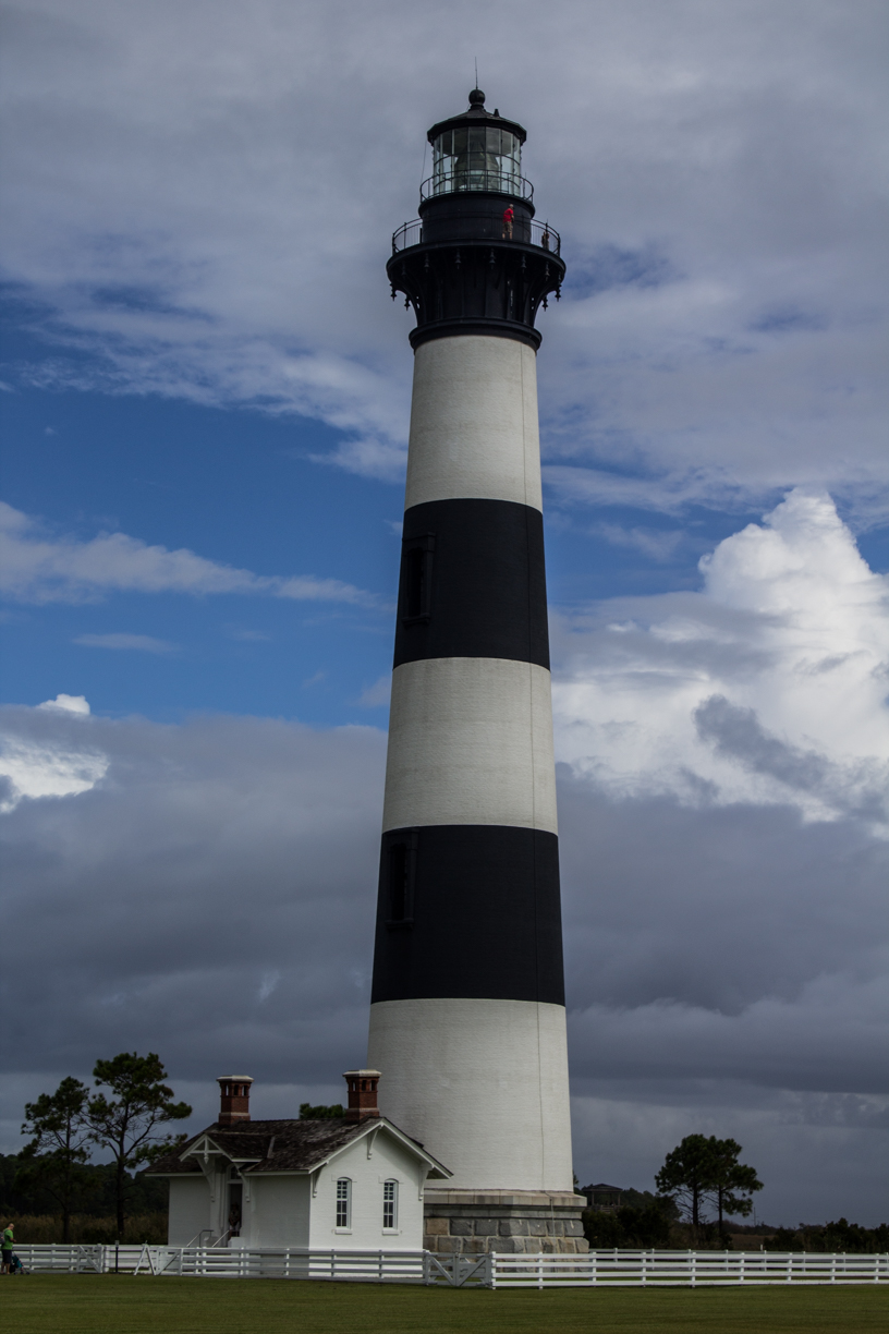 Classic Outer Banks Lighthouses Deliver Stairwell Thrills, Fresnel ...